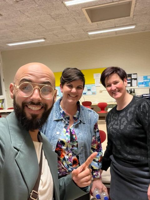 Presentator en verbinder Karim Amghar inspireert leerkrachten en ouders ...